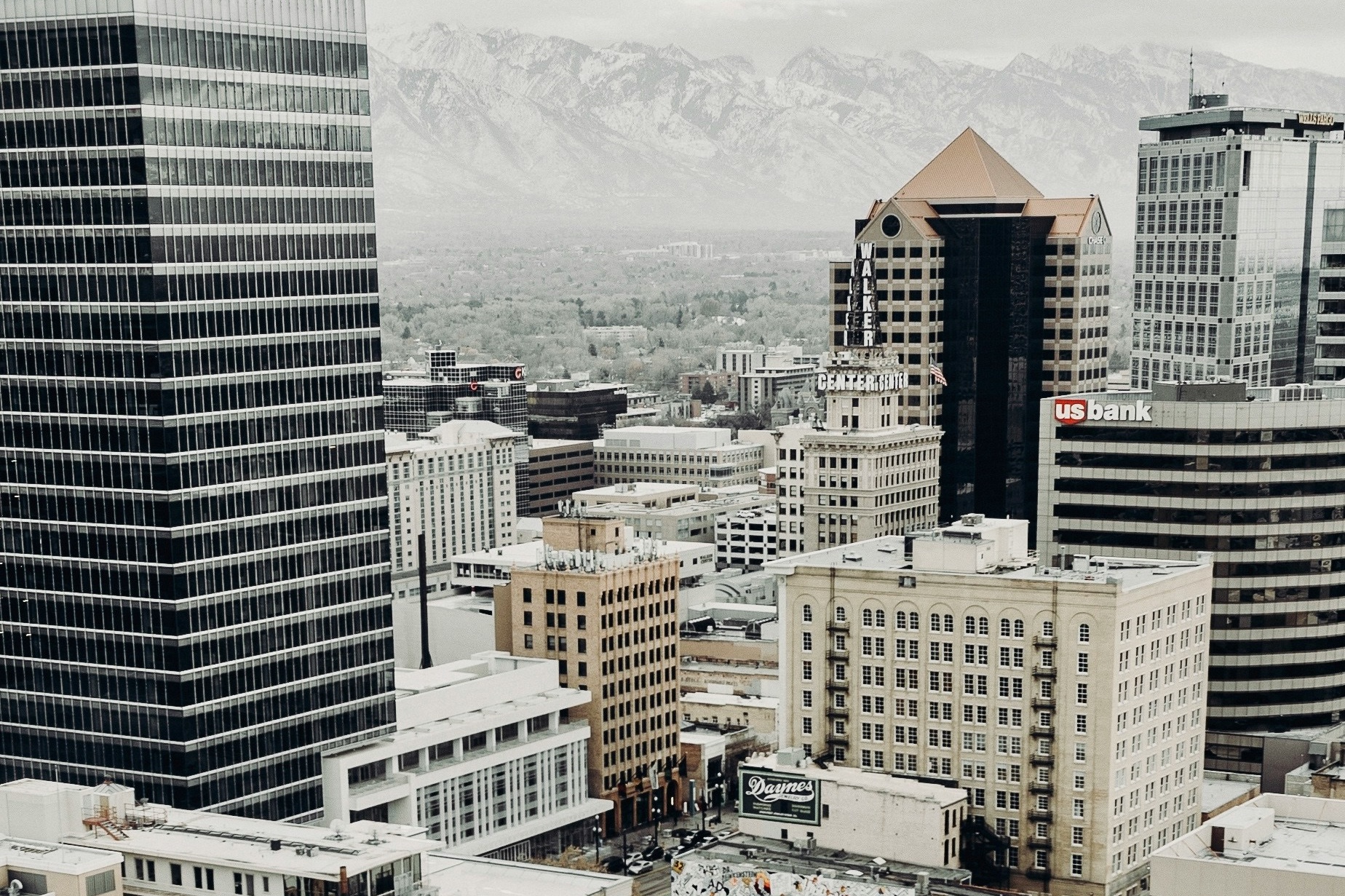 Apt. Living 101: Renting Guide for SLC, UT | Streetcar Flats